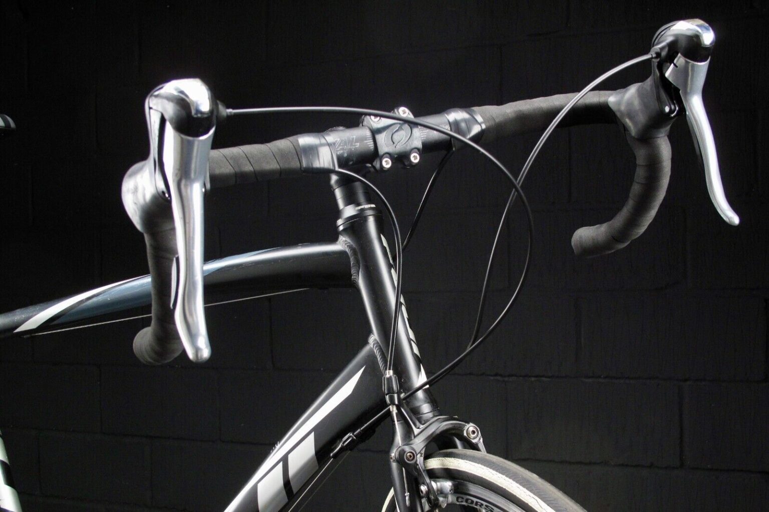 Fuji Sportif 1.1c Road Bike 56cm Frame - XO Bikes