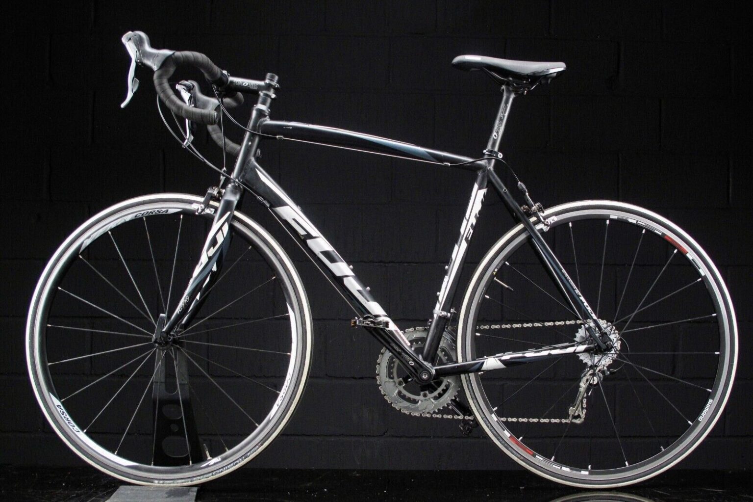 Fuji Sportif 1.1c Road Bike 56cm Frame - XO Bikes