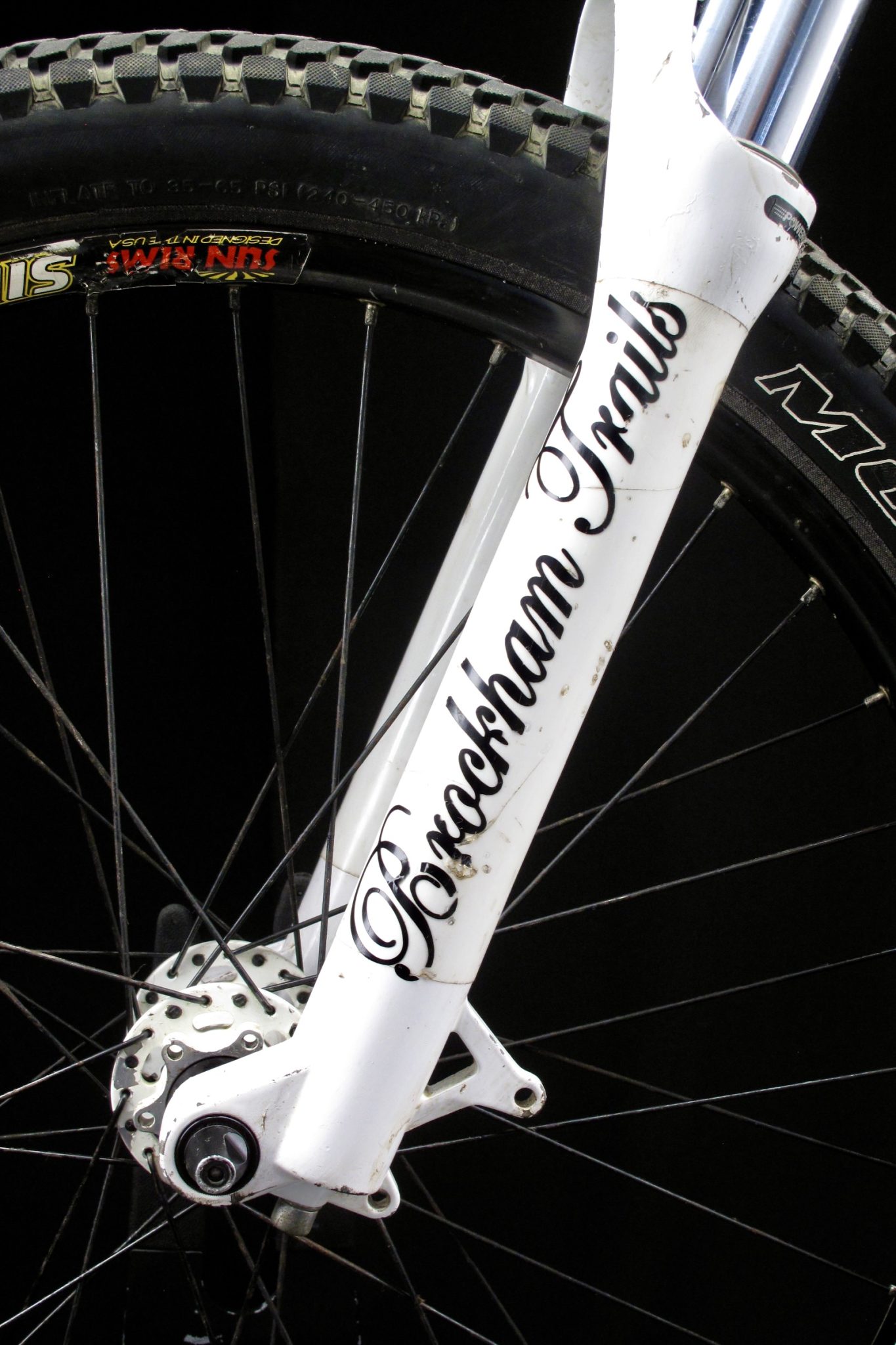 Identiti Dirt Mountain Bike 12.5" Frame - XO Bikes