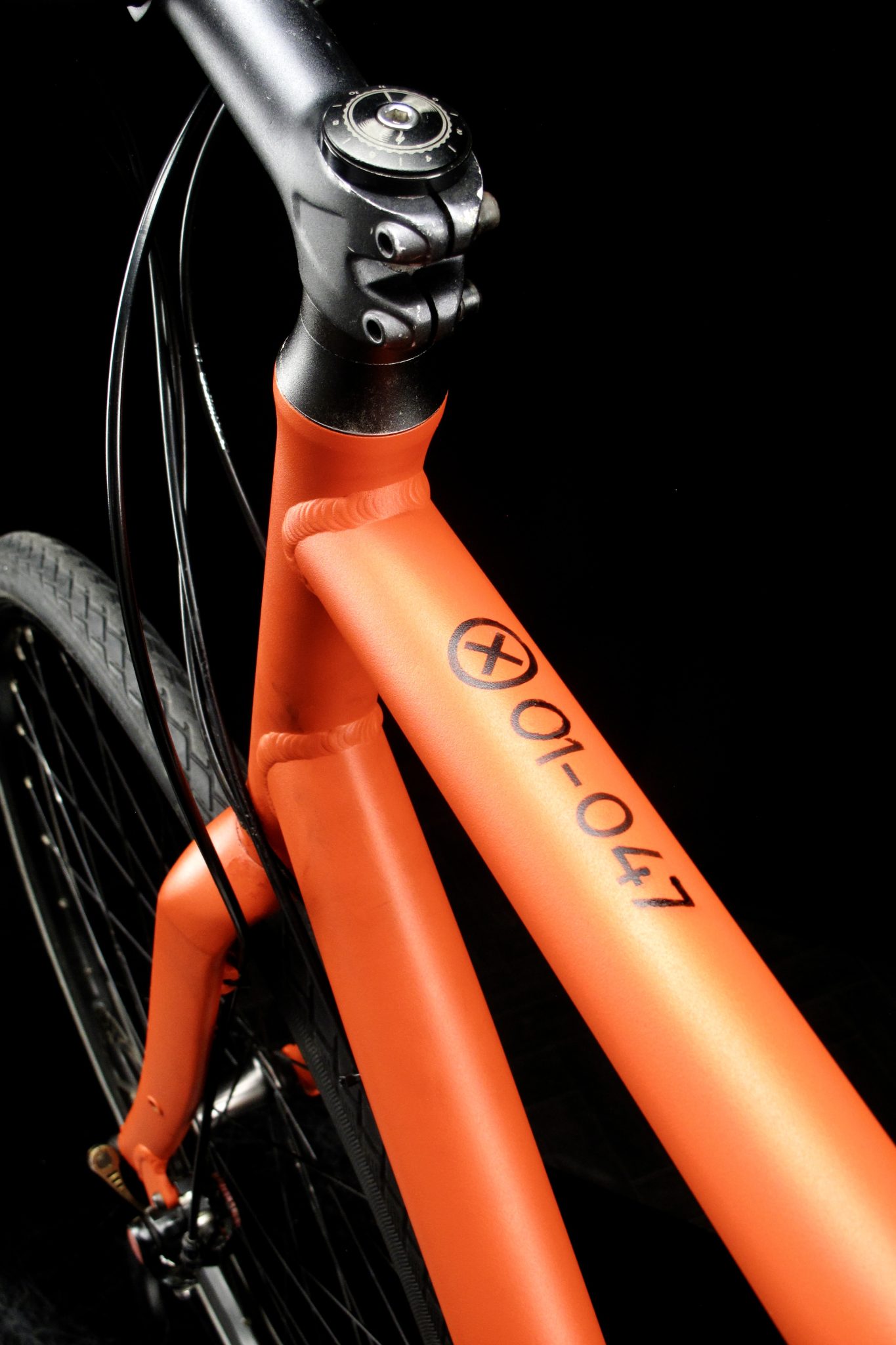 XO1-047 Specialized Globe Sport Hybrid Bike 57cm Frame - XO Bikes