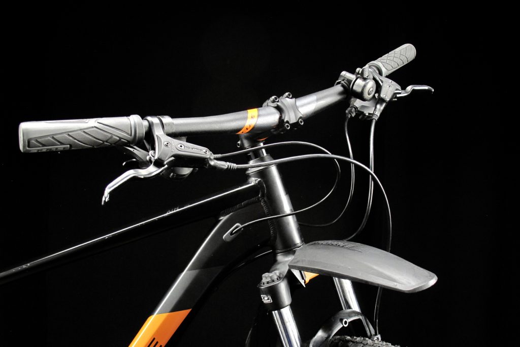 Cube Pro Arg Mountain Bike 18.5" Frame - XO Bikes