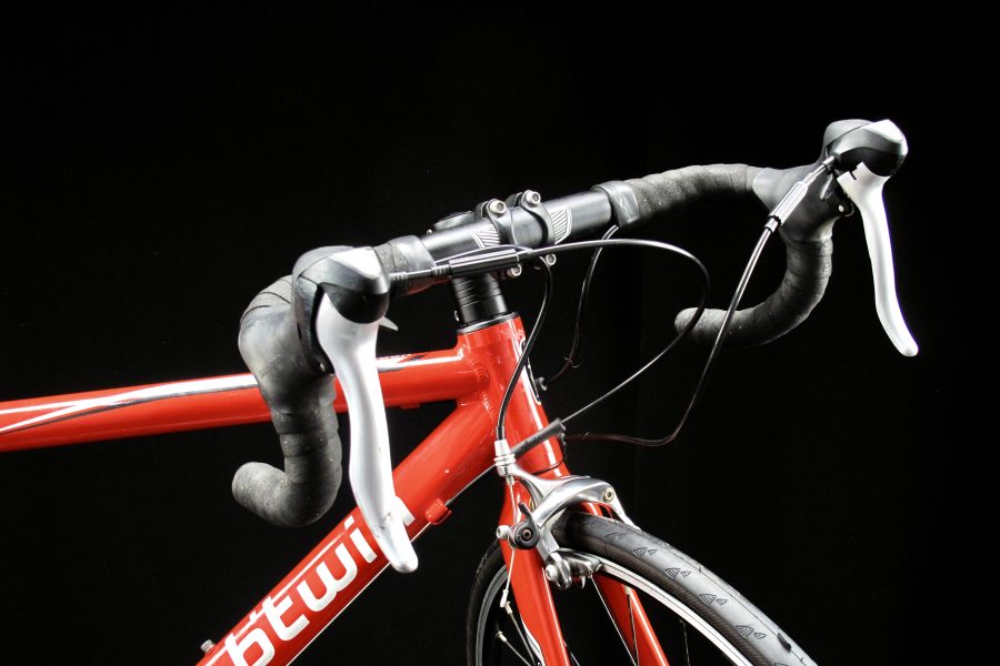 BTwin - Triban 3 - Kids Road 38cm - XO Bikes