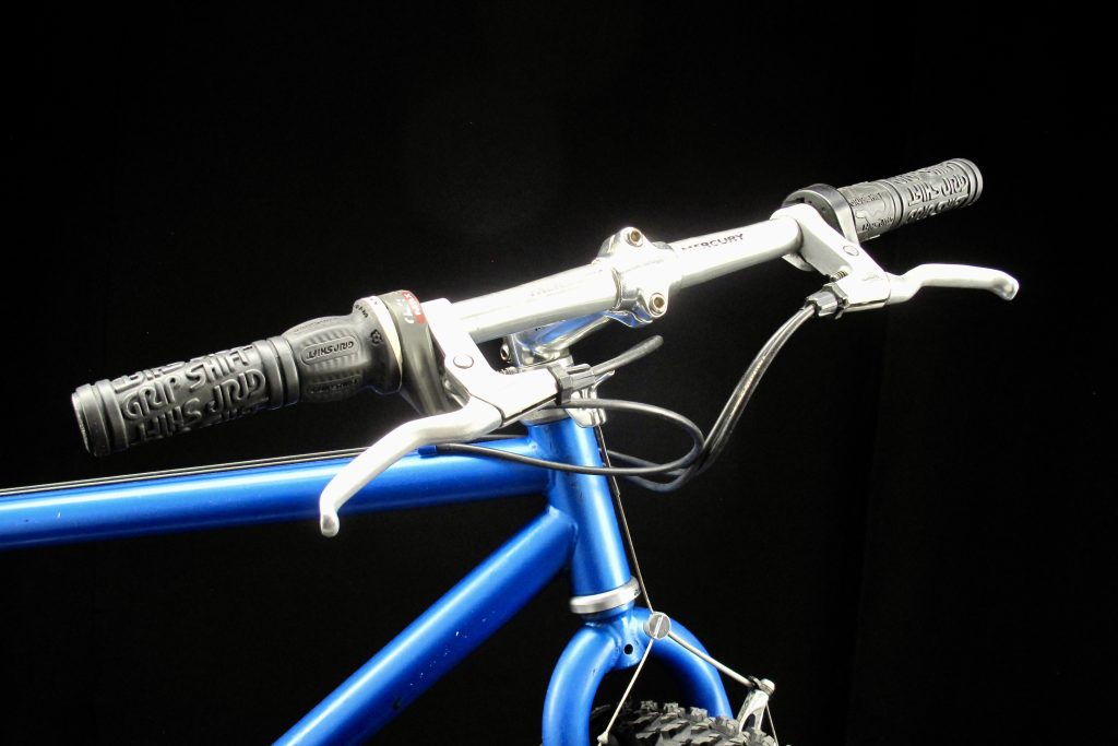 Mercury - Hybrid - Kids 26" - XO Bikes