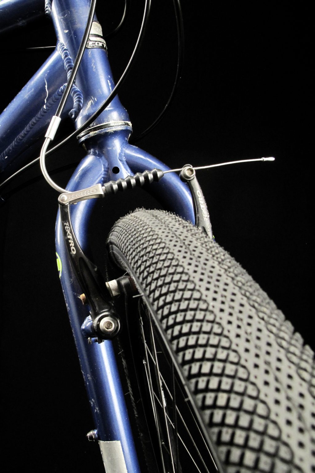 Carrera Axle Ltd Edition Hybrid Bike 51cm Frame - XO Bikes