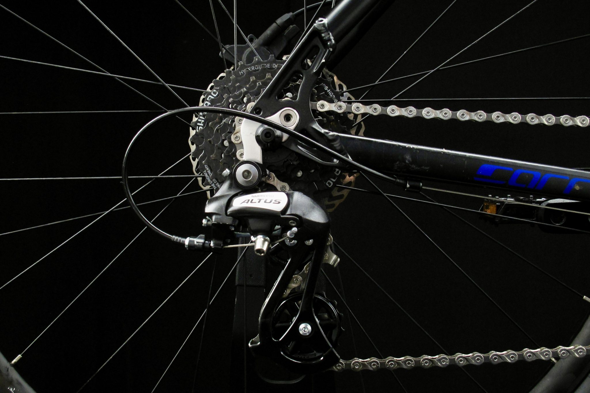 Carrera Hellcat 29 Mountain Bike 20" Frame - XO Bikes