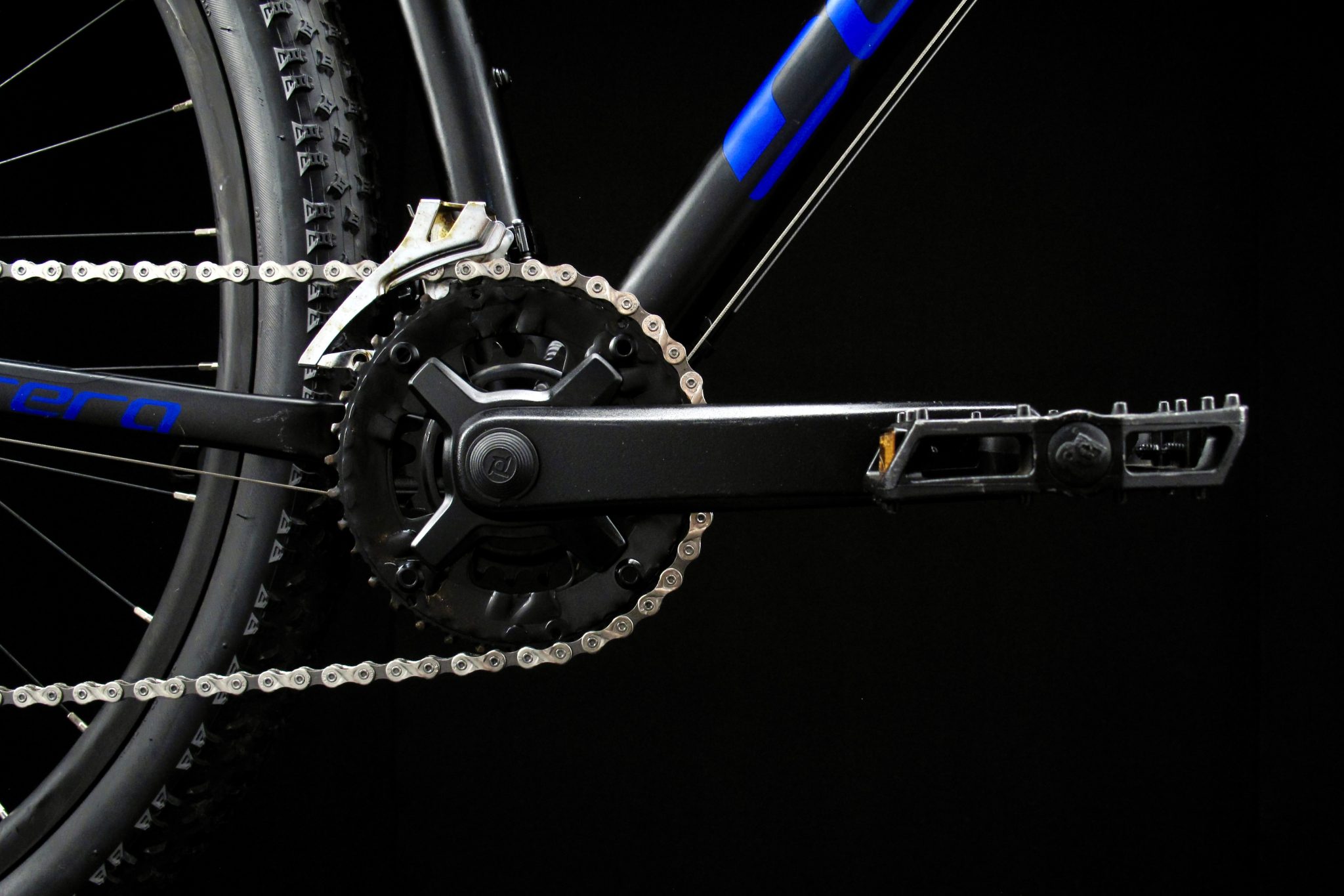 Carrera Hellcat 29 Mountain Bike 20" Frame - XO Bikes
