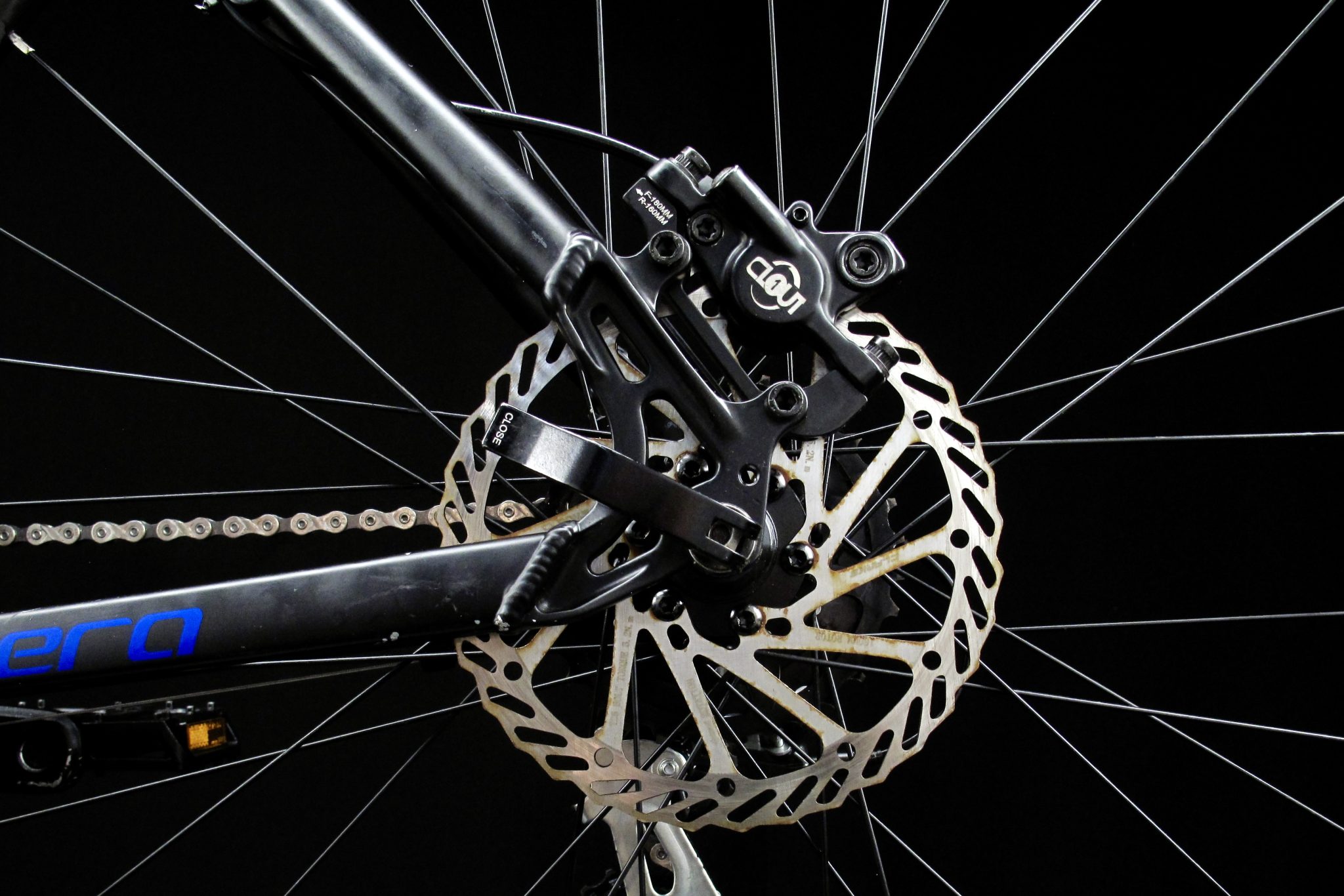 Carrera Hellcat 29 Mountain Bike 20" Frame - XO Bikes