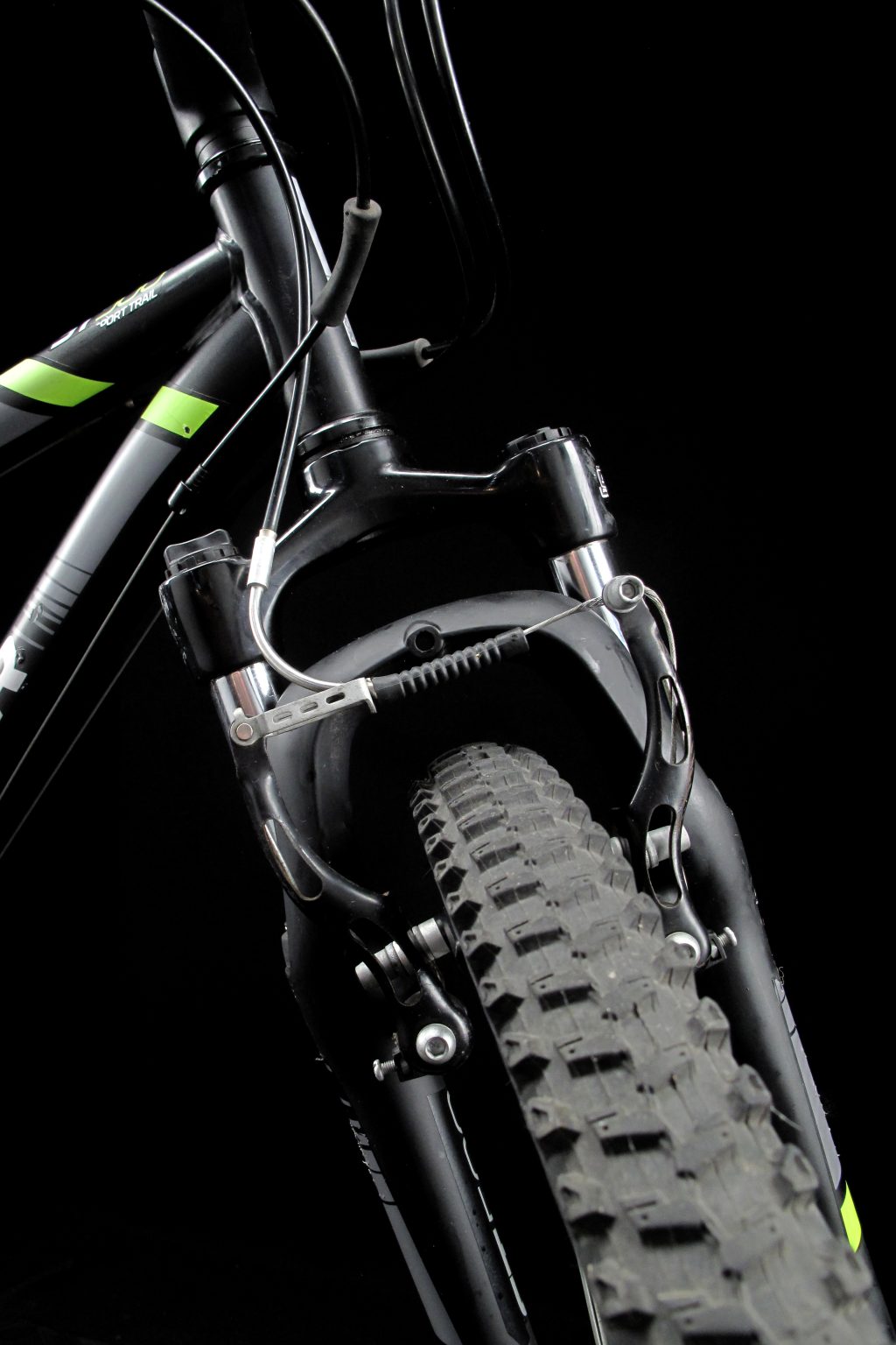 Rockrider ST 500 Sport Trail Kids Bike 26" Frame Height - XO Bikes